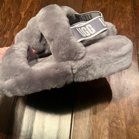 UGG | Shoes | Ugg Uggs Gray Oh Yeah Slide Slipper Sandal 9 Brand New ...